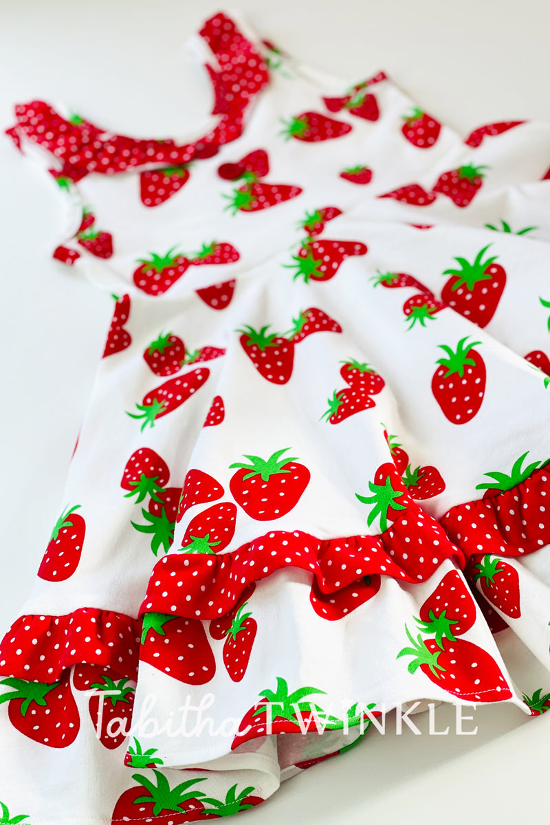 Summer Strawberry Trinny Knit Dress – Tabitha Twinkle