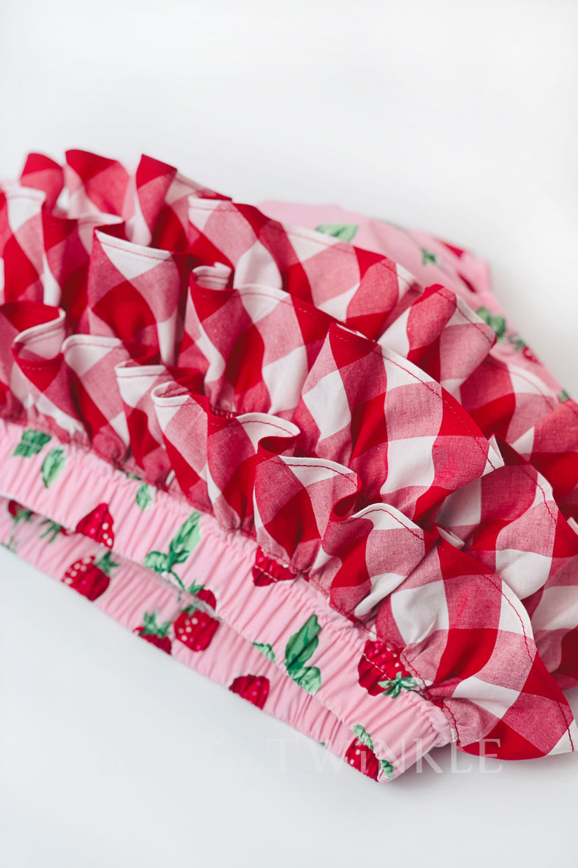 Strawberry Shortcake - Berry Picking Betty Bloomers – Tabitha Twinkle